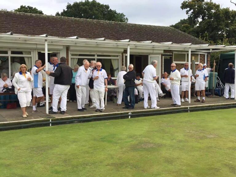 Join Club - Crawley Town Bowls Club